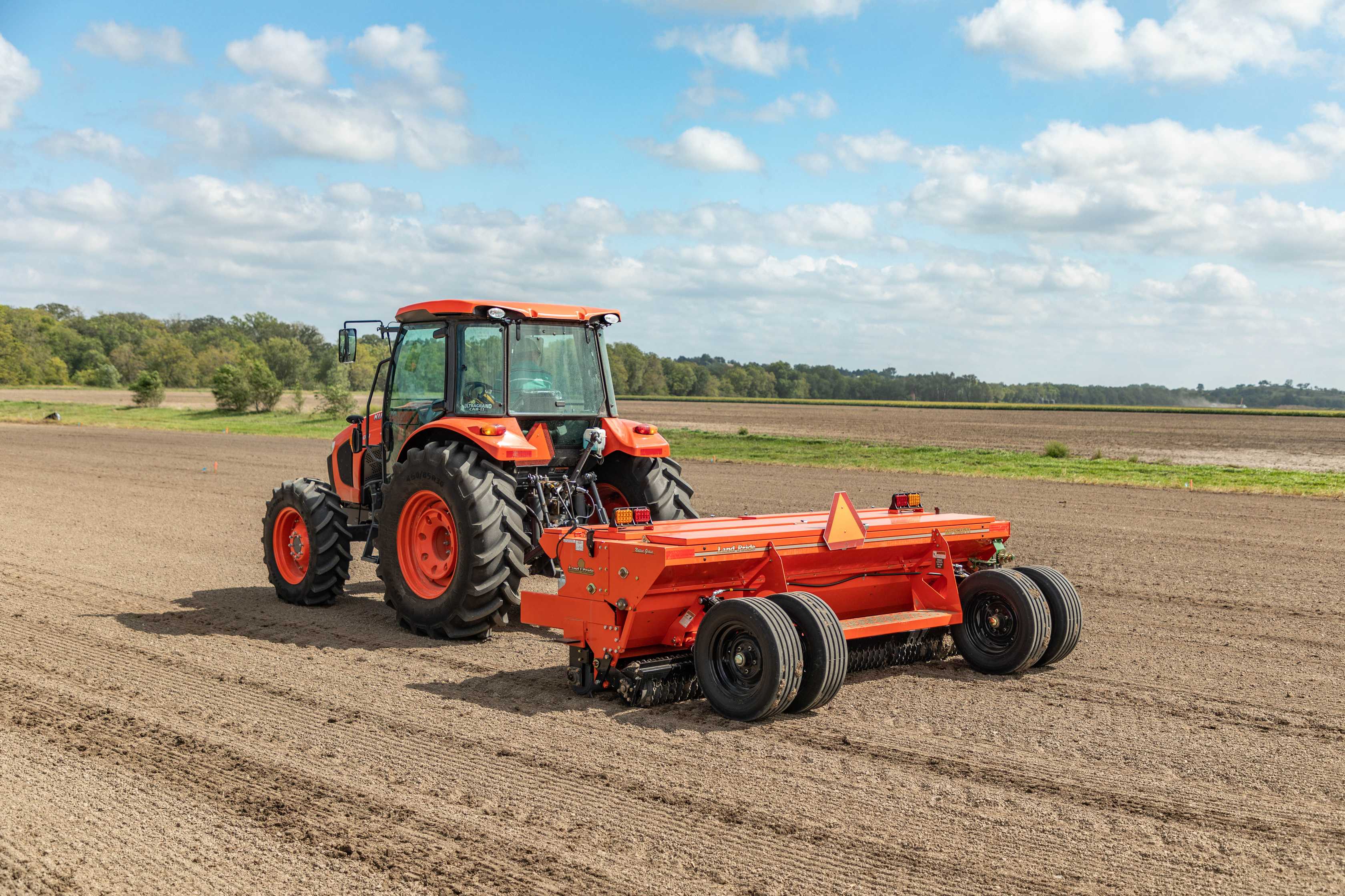 MPS26 SERIES MULTI-PURPOSE SEEDER - PowerQuip, Inc.